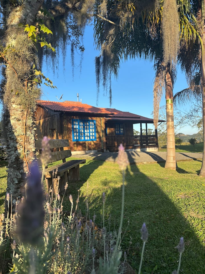 Costa Montana Hospedagem E Lazer- Chalé Storia - Bom Jardim da Serra