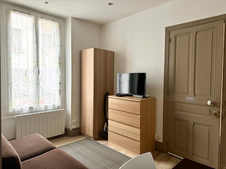 Studio Centre-ville, Cures, Séjours - Châtel-Guyon