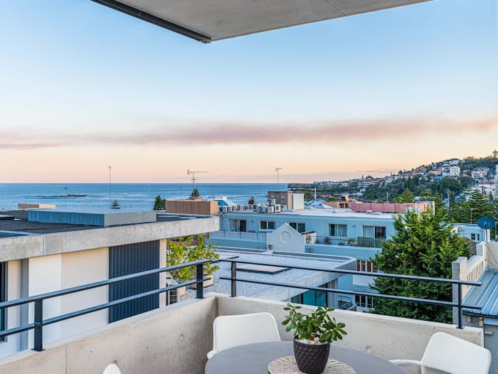 The Arden 7 Coogee New Beachside Ocean View Apt - Coogee