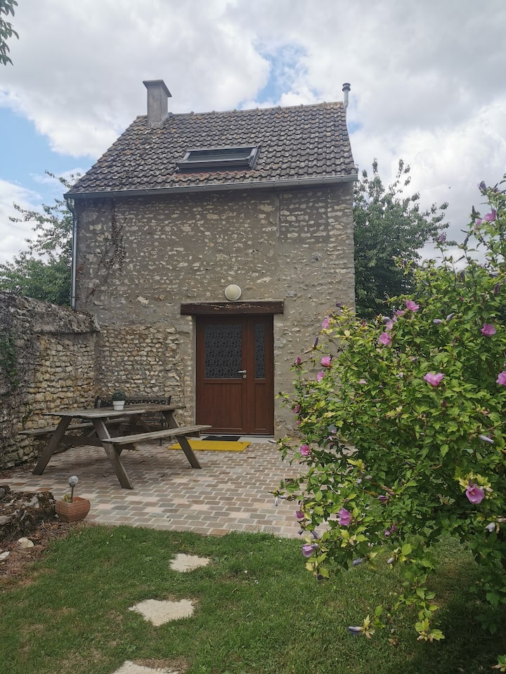 Maison à La Campagne Au Calme - Angerville
