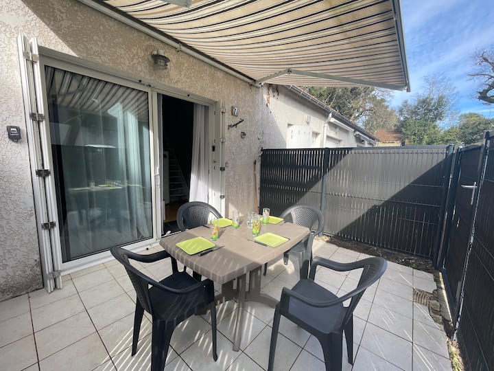 Maisonnette Avec Terrasse à 300m De Plage 2* - Royan