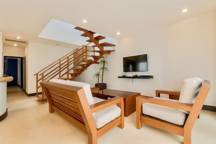 Two Penthouses • Ocean View • Up To 10 Guests - Playa del Carmen