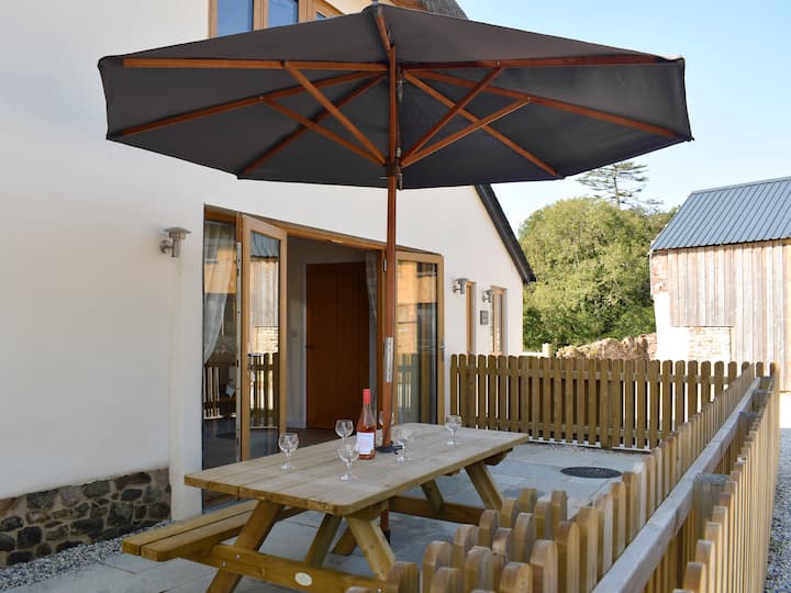 3 Bedroom Accommodation In Monkokehampton, Near Okehampton - Devon