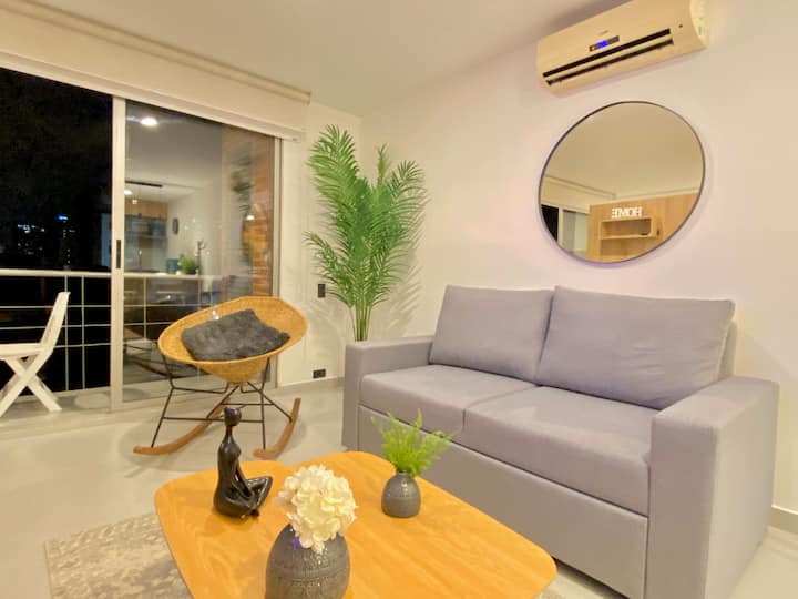 504 Lujoso Apartamento En El Poblado, Medellín. - Medellin, Antioquia, Colombia