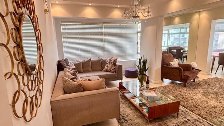 Beach Front Sea Point Apartment, Cape Town Za - Camps Bay