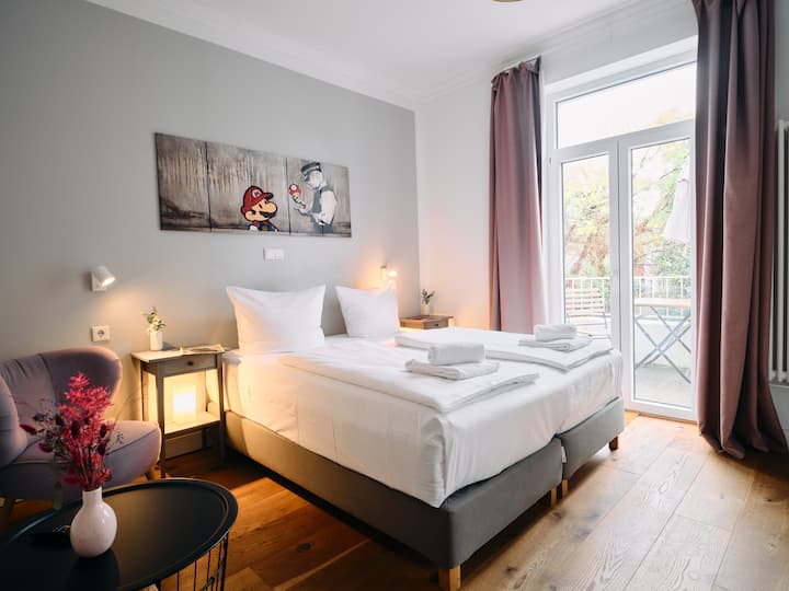 Balcony Apartment In Townhouse (Sternschanze) - Hamburg