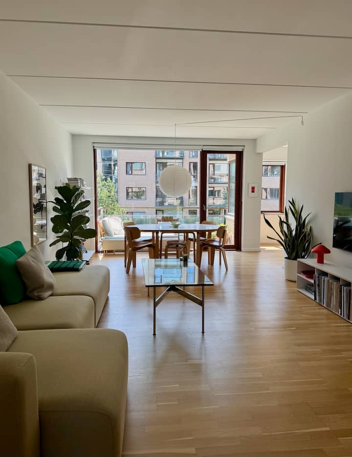 Modern Family 2 Bed W/ Sea Views + 1min To Metro - Copenhagen Airport (CPH)