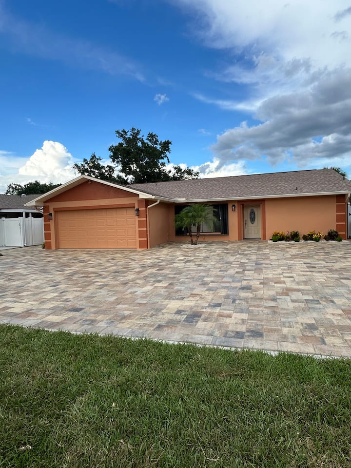 Nesting Place - Tampa, FL