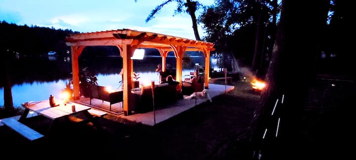 Lakefront Nature Getaway - Wood Fired Cedar Sauna - Brookline, NH