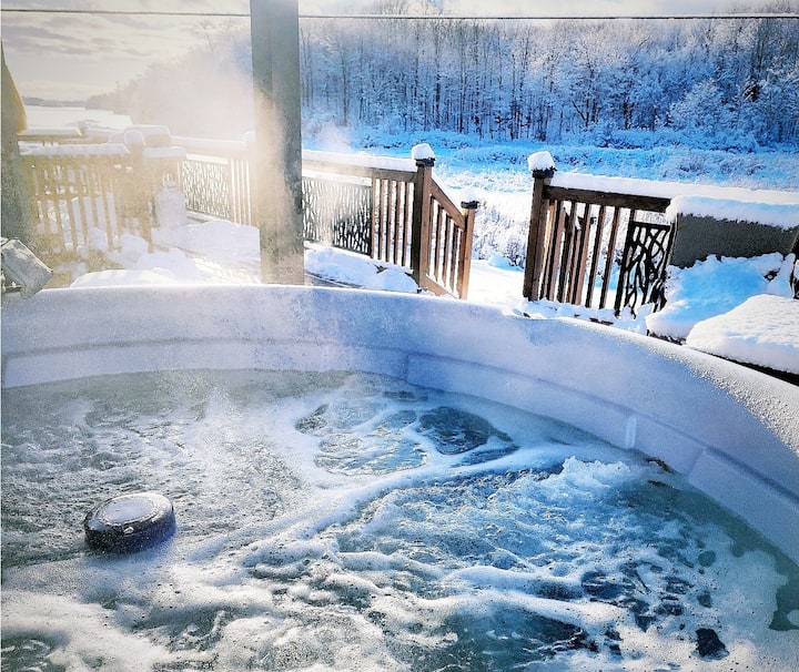 Cozy Cottage At Serenity Bay - Kingston