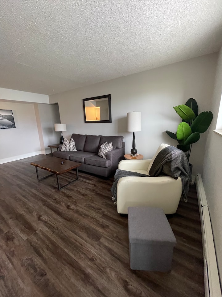 Marpin Suites 3 - Welland