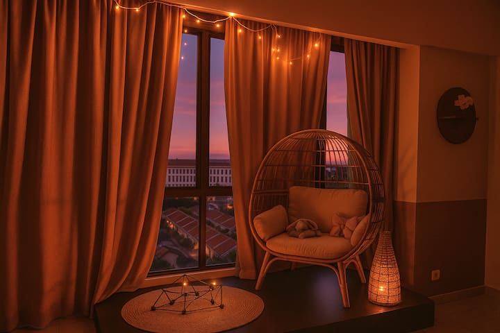 Refurnish Jazz Romantic Seaview Near Gurney - Batu Ferringhi