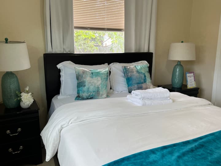 R2 Relax Less Than 6 Miles To The Beach - Fort Lauderdale