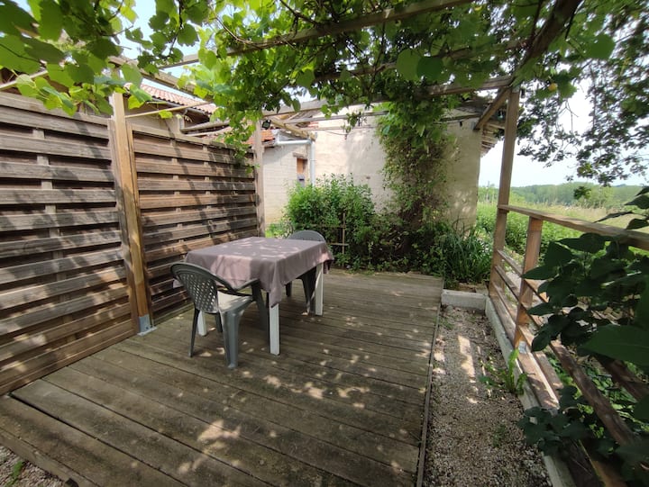 Gîte Cosy Avec Terrasse Privée · Calme & Nature - Châtillon-sur-Chalaronne