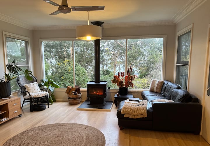 Belle's Surprise A Beautiful Winter Getaway. - Lorne