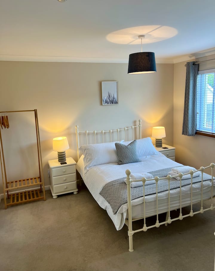 The Waun Wyllt Country Inn - Room 1 - Llanelli