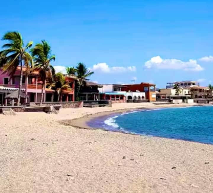 Casita Con Acceso A Playa En Corazón De San Carlos - San Carlos Nuevo Guaymas