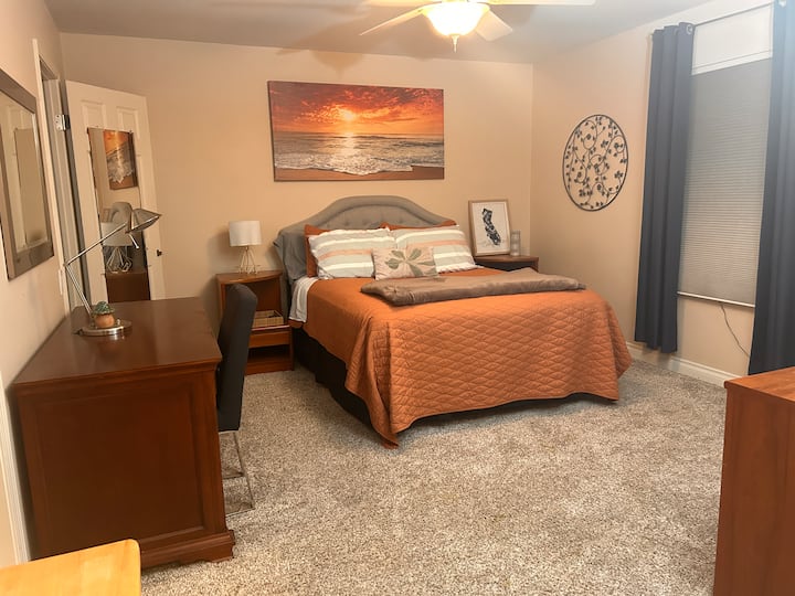 Stay At The Serene Sunset Suite- Woodbridge,irvine - Newport Beach, CA
