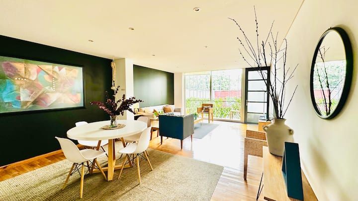 Extra Large Trendy Roma Condo. - Mexico City