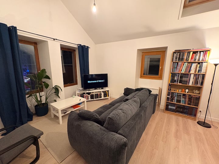 Cocon Au Cœur De Voiron - Grand T2, Zone Piétonne - Voiron