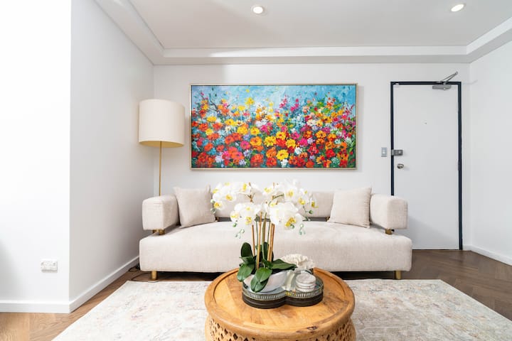 Chic Rose Bay Pad With Huge Outdoor Sunny Balcony - Sydney