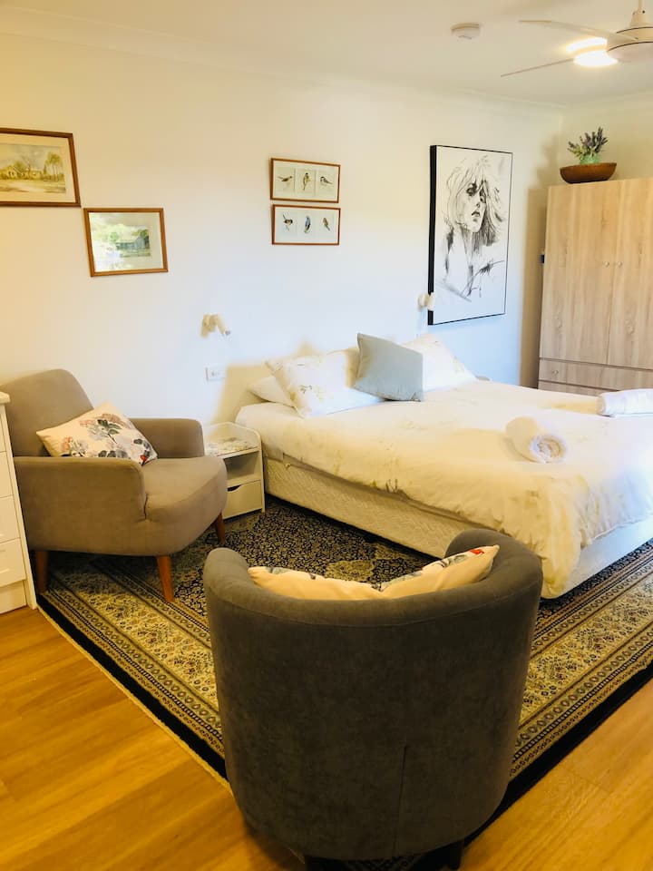 Studio Walk To Beach, Bike Track, Golf, Boardwalk - Narooma