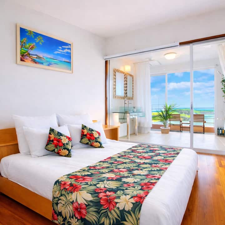 ホテルホームランドＣ室（203）
現在ダブルベット１台部屋です。 - Okinawa, Japan