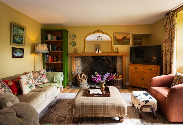 Apple Tree House - Riverside Farm 3-bedrooms - Bodmin