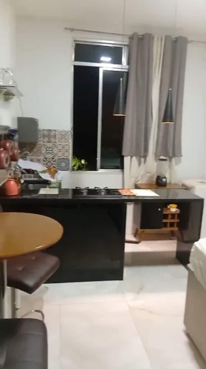 Loft No Centro Com Linda Vista! 
50 Metros Do Mar. - Guarapari