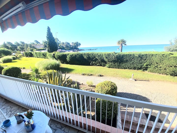 "Bord De Plage Avec Terrasse " - Boulouris-sur-Mer