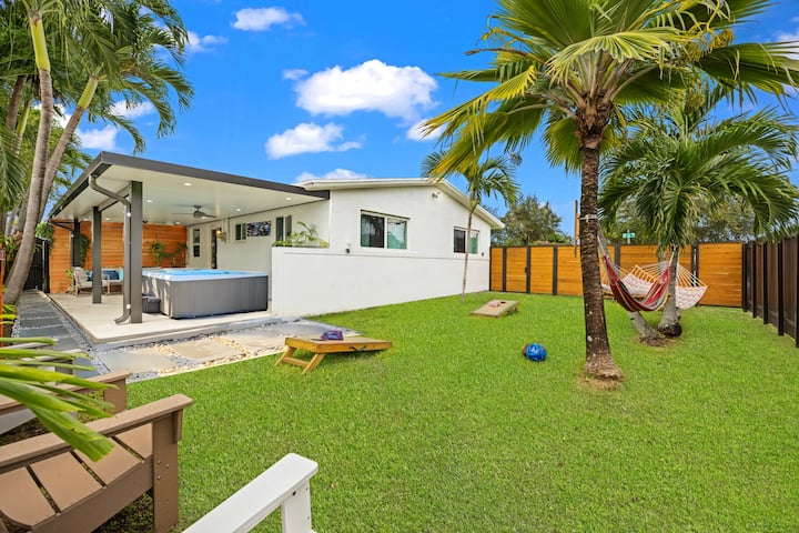 2br | For Families, Pets, Medical Stays | Hot Tub - Westchester, FL