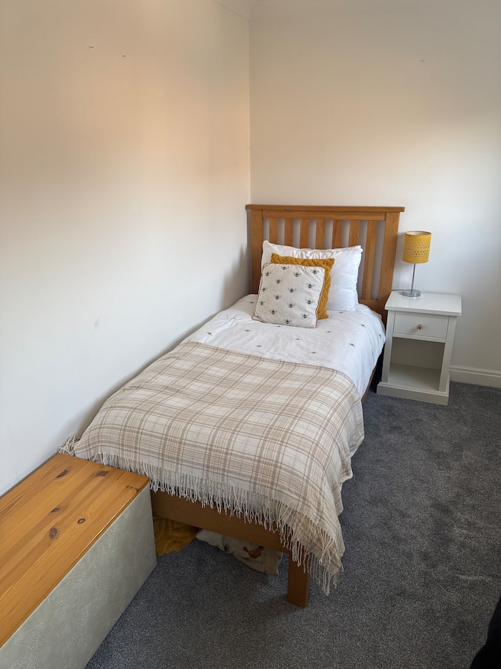 Lovely Single Room In Modern House - York