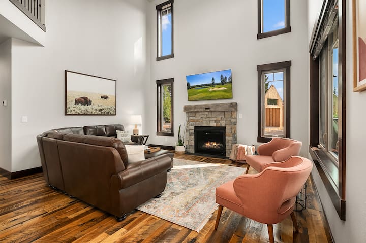 New, Luxury Home In Suncadia! Great Value * Hot Tu - Roslyn, WA