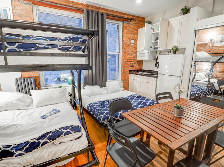 Broadway Family Escape - New York City