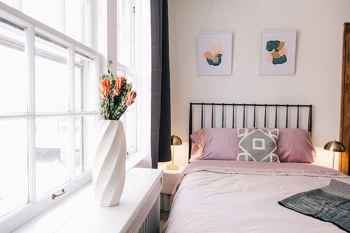 The Wilson Unit C | Value Studio With Full Kitchen - Madison