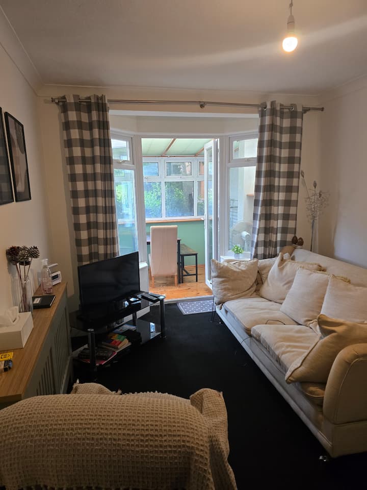 5min Walk Station, Elizabeth Line, 25 Mins To City - Woolwich