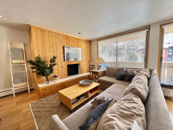 Great Location At Scorpio Condo - Vail, CO