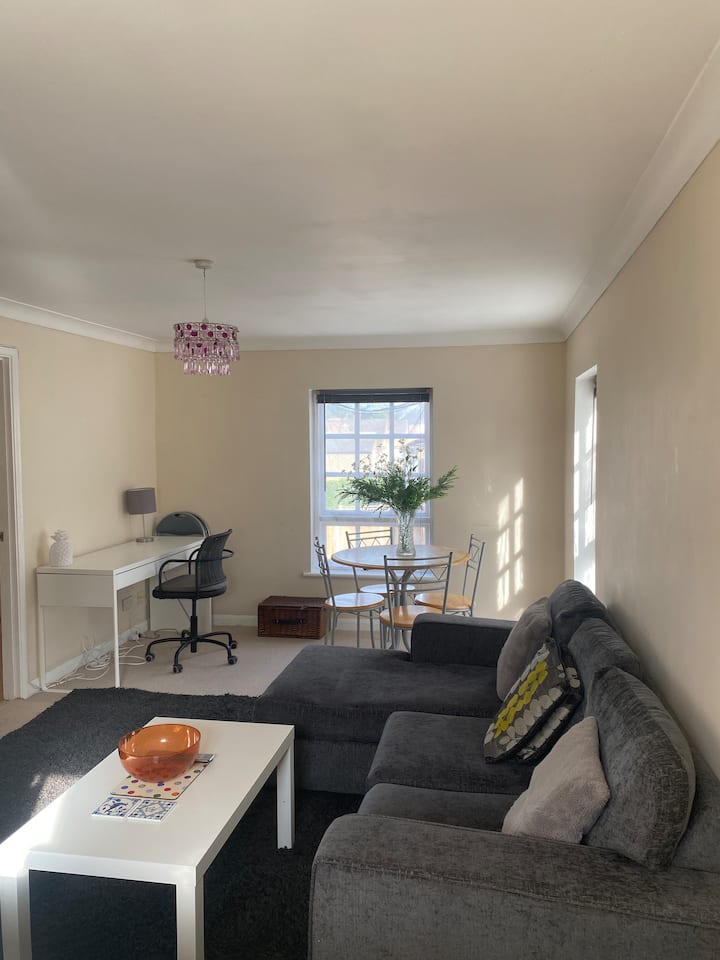 Thames Ditton Village Hampton Court Maisonette - Hampton