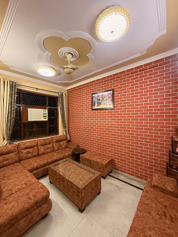 Comfortable Value Stay @Ashram Metro – South Delhi - Új-Delhi
