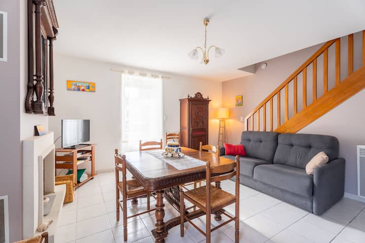 Les Géraniums - Maison Avec Cour Privée - Baden - Baden