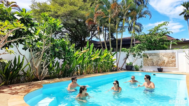 泰如家 Thai Family 北京哥们欢迎您 拉威Rawai 泳池别墅 免电费 - Kata Beach