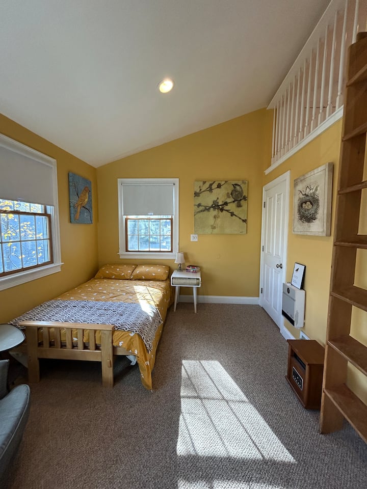 Sunny Birdhouse Loft - 貝弗利
