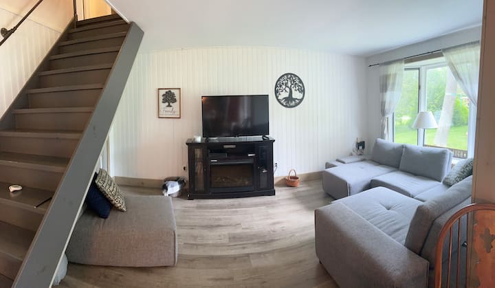Cozy Cottage Getaway - Kincardine