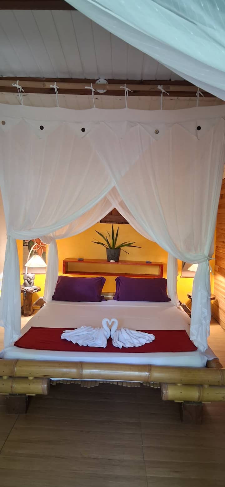 Bungalow Atypique Ti Bambou à 500m De La Plage - Guadeloupe