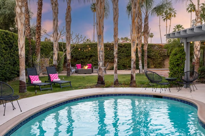 Stylish Palm Springs Home With Pool & Sauna - Palm Springs, CA