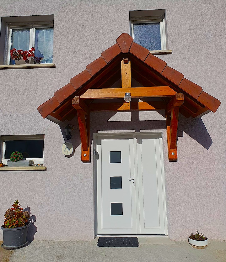 Charmant Petit Appartement - Le Locle