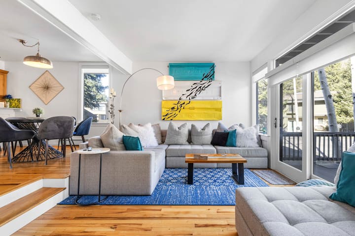 Modern Vail Townhome On Bus Route - Vail, CO