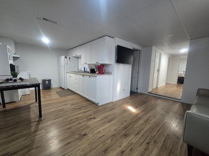 Cozy 1 Bedroom Basement Suite - Greater Sudbury
