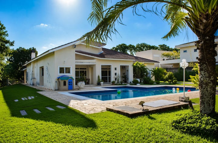 Itu | Casa C/ 5 Quartos Em Condomínio Fechado - Itu