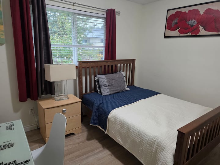 Toilette Et Cuisinette Partage, Quartier Guildford - Surrey